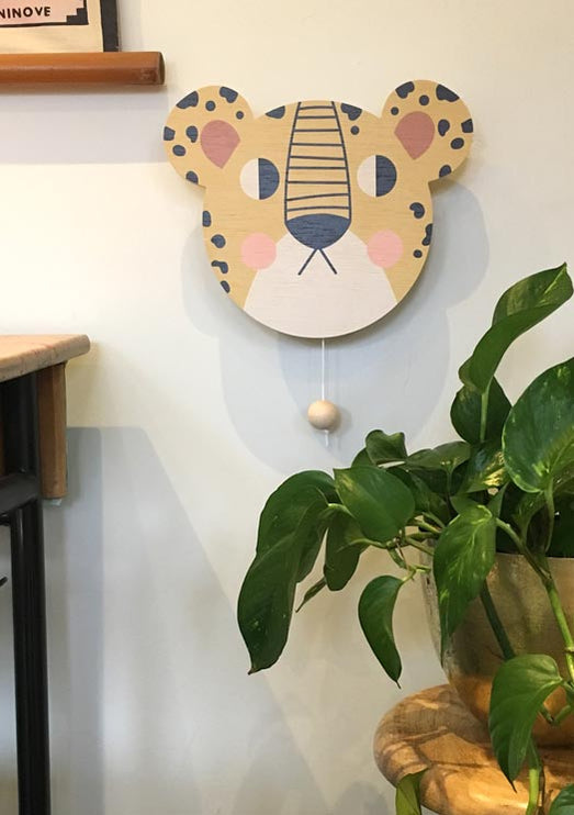 Musicbox+nightlight wood tiger — studioloco